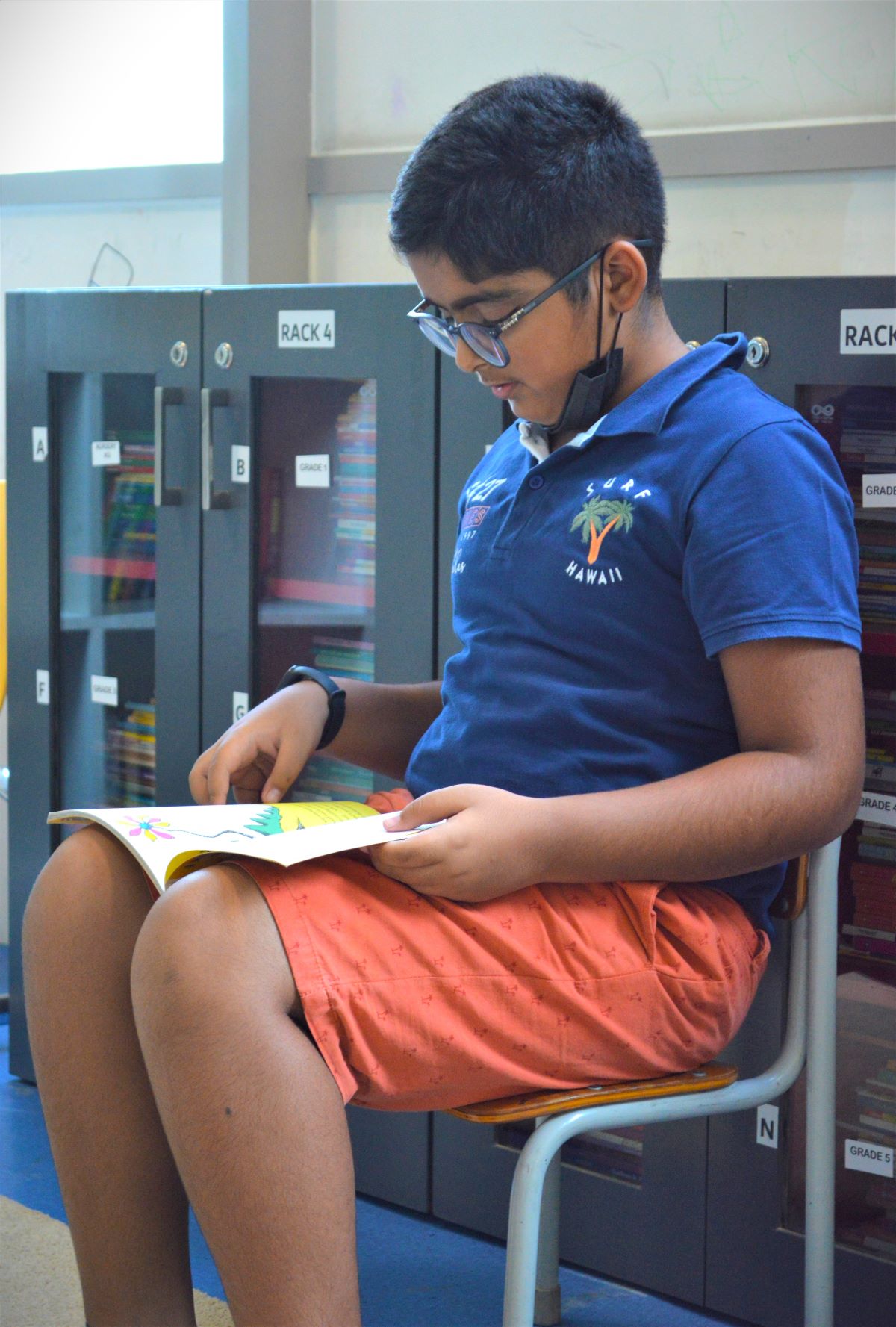 Digital vs. Print: Which Reading Habit is Best for Students? - Vega Schools