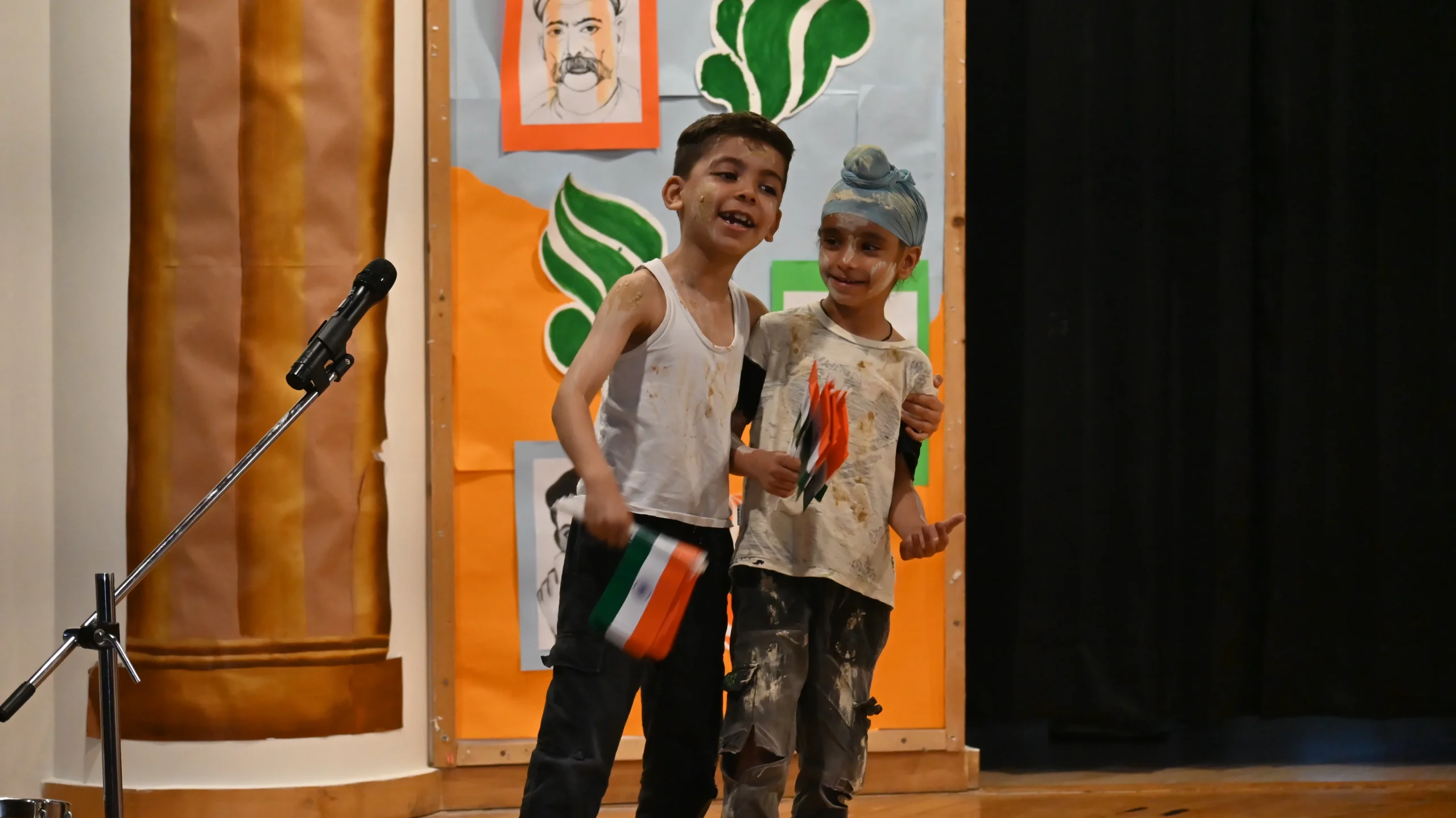 Navigating the Teenage Years: A Guide to Positive Communication